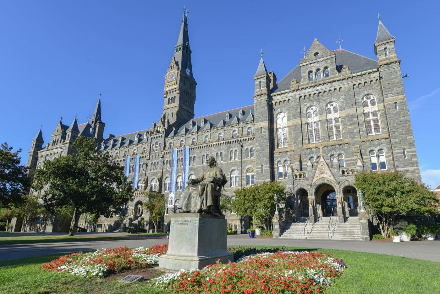 Georgetown Supplemental Essay: Top 10 Tips & Examples | Empowerly