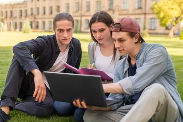 UVA Acceptance Rate: How to Get In With a 16.3% Admit Rate